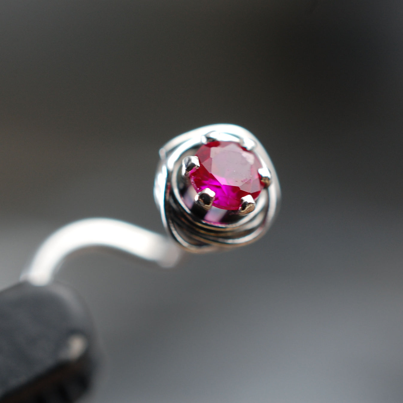 Ruby Nose Stud - All Tangled Up with Rubies – Rock Your Nose Jewelry Inc.
