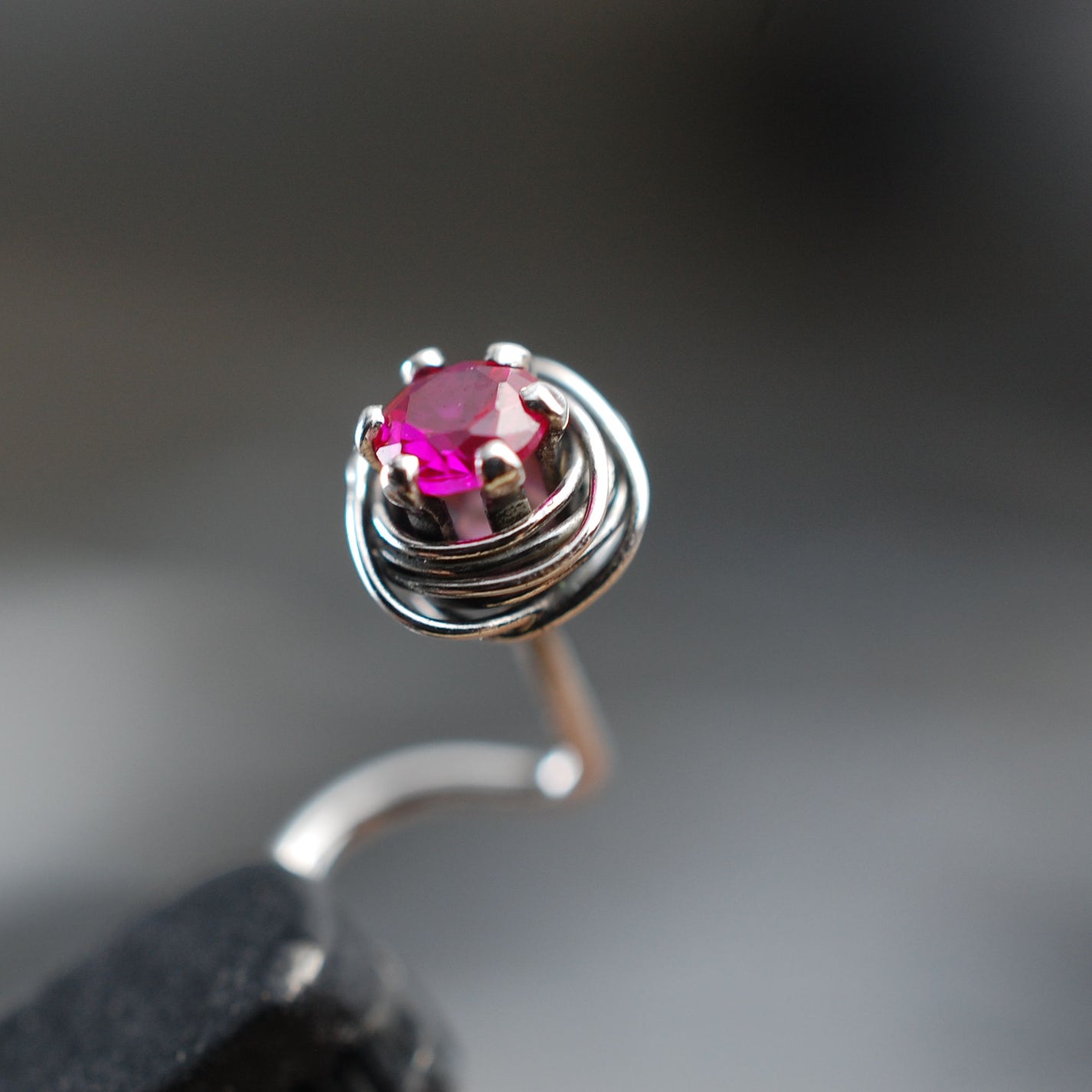 Ruby Nose Stud - All Tangled Up with Rubies – Rock Your Nose Jewelry Inc.